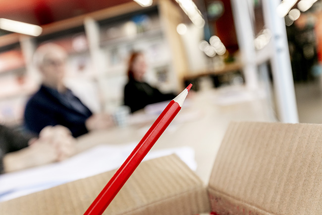 Minister trekt experimentenwet bijstand in het stemhokje in - RvS ...